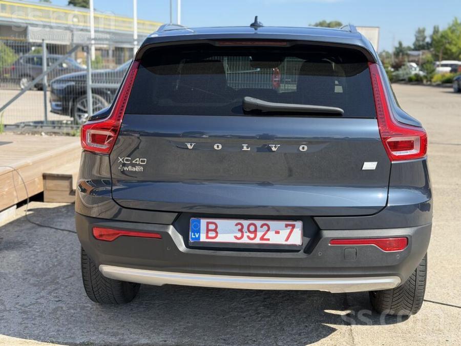 Zils Volvo XC40 2021 Rīga, ar dzinēja tilpumu 1.50 L un nobraukumu 192 tūkst. km par 19900 €, foto 28 vietnē AUTOMOTO.COM.LV