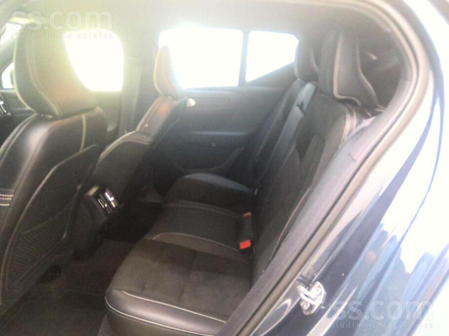 Zils Volvo XC40 2021 Rīga, ar dzinēja tilpumu 1.50 L un nobraukumu 190 tūkst. km par 21500 €, foto 5 vietnē AUTOMOTO.COM.LV