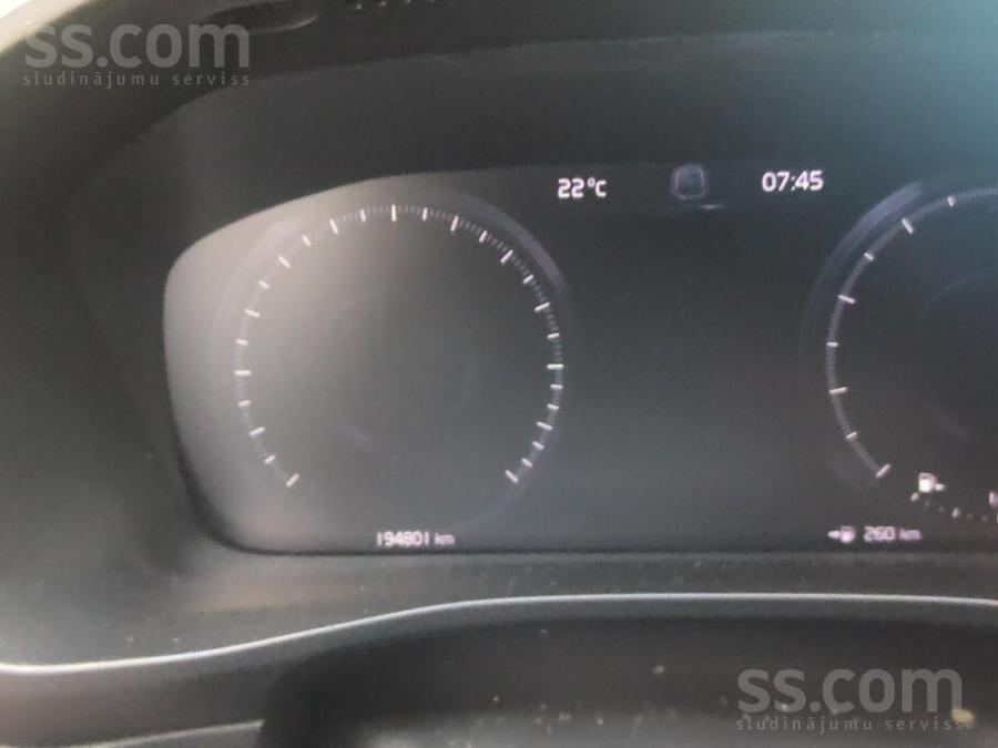 Zils Volvo XC40 2021 Rīga, ar dzinēja tilpumu 1.50 L un nobraukumu 190 tūkst. km par 21500 €, foto 6 vietnē AUTOMOTO.COM.LV