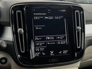 Синий Вольво XC40 2021 в Елгава, объемом двигателя 1.50 л и пробегом 170 тыс. км за 22500 €, фото 16 на AUTOMOTO.COM.LV