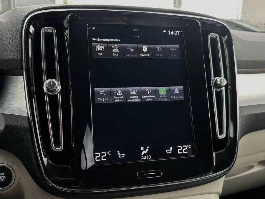 Синий Вольво XC40 2021 в Елгава, объемом двигателя 1.50 л и пробегом 170 тыс. км за 22500 €, фото 18 на AUTOMOTO.COM.LV