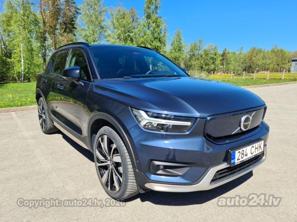 Blue Volvo XC40 2022 in Tallinn, with an engine capacity of 0.00 L and mileage of 43 thousand km for 35790 €, photo 1 on AUTOMOTO.COM.LV