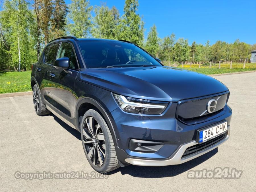 Blue Volvo XC40 2022 in Tallinn, with an engine capacity of 0.00 L and mileage of 43 thousand km for 35790 €, photo 1 on AUTOMOTO.COM.LV