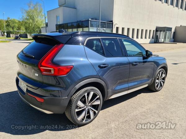 Blue Volvo XC40 2022 in Tallinn, with an engine capacity of 0.00 L and mileage of 43 thousand km for 35790 €, photo 5 on AUTOMOTO.COM.LV