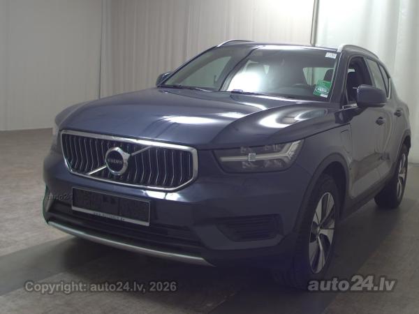 Zils Volvo XC40 2022 Tallina, ar dzinēja tilpumu 1.50 L un nobraukumu 189 tūkst. km par 19990 €, foto  vietnē AUTOMOTO.COM.LV