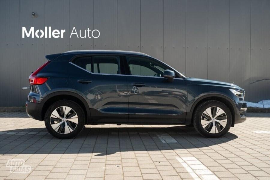Zils Volvo XC40 2022 Viļņa, ar dzinēja tilpumu 1.50 L un nobraukumu 154 tūkst. km par 23150 €, foto 8 vietnē AUTOMOTO.COM.LV