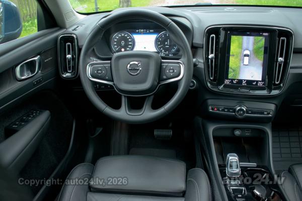 Blue Volvo XC40 2022 in Tallinn, with an engine capacity of 1.50 L and mileage of 120 thousand km for 29990 €, photo 3 on AUTOMOTO.COM.LV