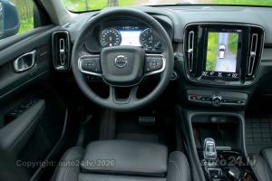 Zils Volvo XC40 2022 Tallina, ar dzinēja tilpumu 1.50 L un nobraukumu 120 tūkst. km par 29990 €, foto 4 vietnē AUTOMOTO.COM.LV