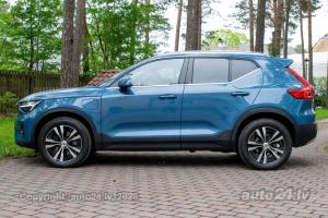 Zils Volvo XC40 2022 Tallina, ar dzinēja tilpumu 1.50 L un nobraukumu 120 tūkst. km par 29990 €, foto 7 vietnē AUTOMOTO.COM.LV