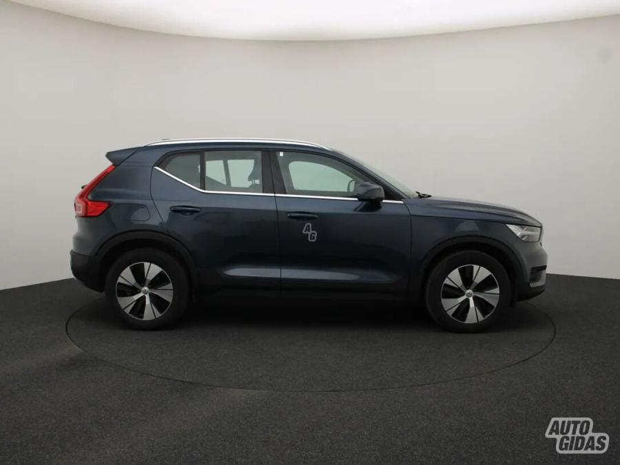 Синий Вольво XC40 2022 в Вильнюс, объемом двигателя 1.50 л и пробегом 179 тыс. км за 20199 €, фото 10 на AUTOMOTO.COM.LV