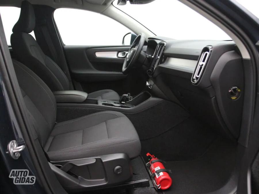 Синий Вольво XC40 2022 в Вильнюс, объемом двигателя 1.50 л и пробегом 179 тыс. км за 20199 €, фото 15 на AUTOMOTO.COM.LV