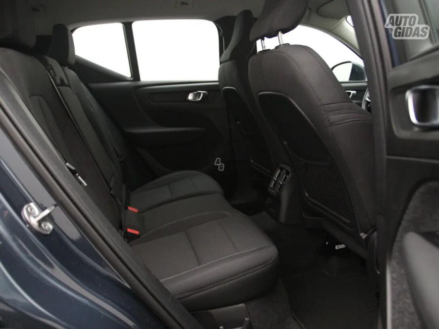 Синий Вольво XC40 2022 в Вильнюс, объемом двигателя 1.50 л и пробегом 179 тыс. км за 20199 €, фото 16 на AUTOMOTO.COM.LV