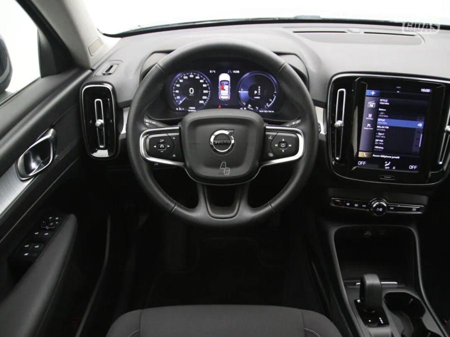 Синий Вольво XC40 2022 в Вильнюс, объемом двигателя 1.50 л и пробегом 179 тыс. км за 20199 €, фото 18 на AUTOMOTO.COM.LV