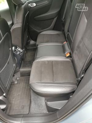 Синий Вольво XC40 2022 в Плунге, объемом двигателя 2.00 л и пробегом 35 тыс. км за 25750 €, фото 14 на AUTOMOTO.COM.LV