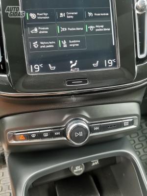 Синий Вольво XC40 2022 в Плунге, объемом двигателя 2.00 л и пробегом 35 тыс. км за 25750 €, фото 19 на AUTOMOTO.COM.LV