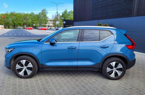 Синий Вольво XC40 2022 в Шяуляй, объемом двигателя 1.48 л и пробегом 101 тыс. км за 26500 €, фото 8 на AUTOMOTO.COM.LV