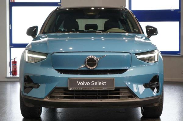 Синий Вольво XC40 2022 в Вильнюс, объемом двигателя 0.00 л и пробегом 38 тыс. км за 30900 €, фото 4 на AUTOMOTO.COM.LV