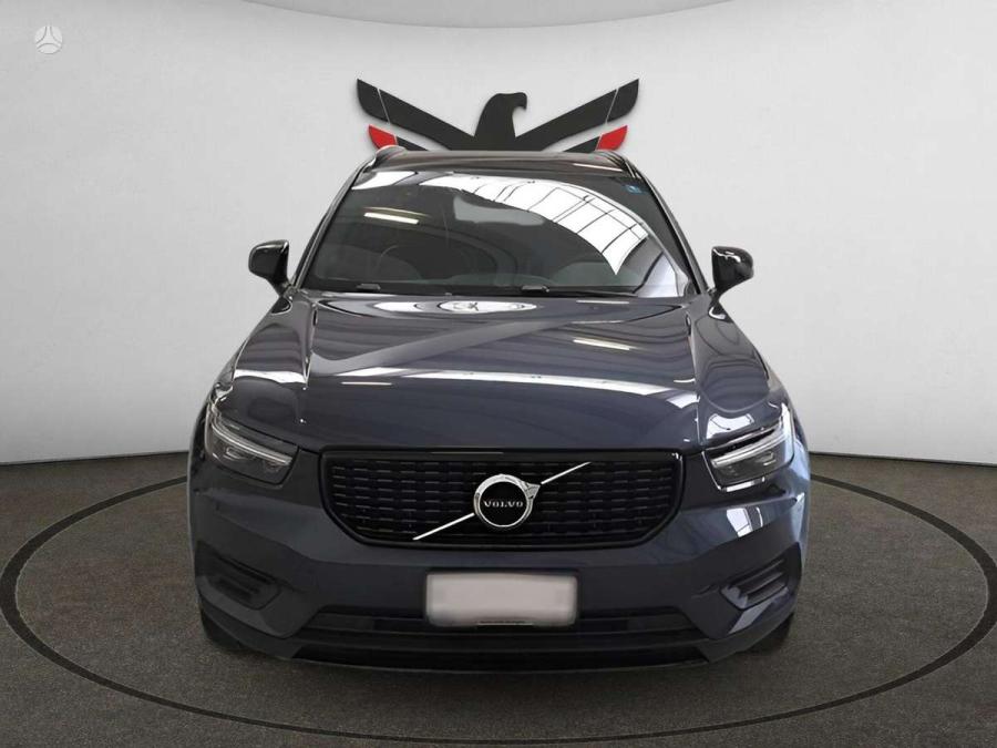 Синий Вольво XC40 2022 в Каунас, объемом двигателя 1.97 л и пробегом 53 тыс. км за 31600 €, фото 3 на AUTOMOTO.COM.LV