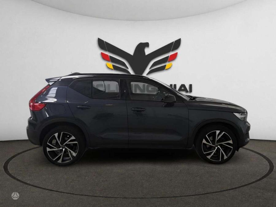 Синий Вольво XC40 2022 в Каунас, объемом двигателя 1.97 л и пробегом 53 тыс. км за 31600 €, фото 6 на AUTOMOTO.COM.LV