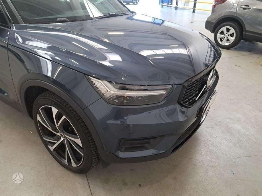 Синий Вольво XC40 2022 в Каунас, объемом двигателя 1.97 л и пробегом 53 тыс. км за 31600 €, фото 8 на AUTOMOTO.COM.LV