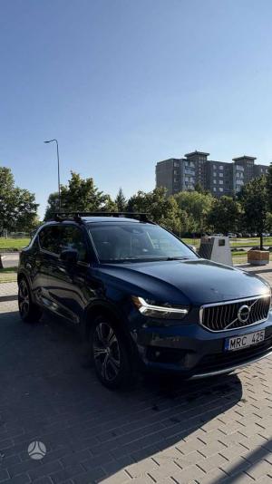 Синий Вольво XC40 2022 в Каунас, объемом двигателя 1.97 л и пробегом 109 тыс. км за 14999 €, фото  на AUTOMOTO.COM.LV