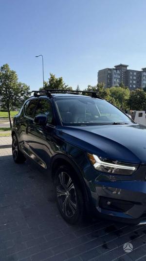Синий Вольво XC40 2022 в Каунас, объемом двигателя 1.97 л и пробегом 109 тыс. км за 14999 €, фото 4 на AUTOMOTO.COM.LV