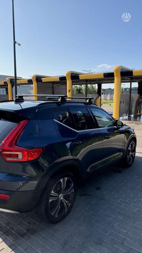 Zils Volvo XC40 2022 Kauņa, ar dzinēja tilpumu 1.97 L un nobraukumu 109 tūkst. km par 14999 €, foto 6 vietnē AUTOMOTO.COM.LV