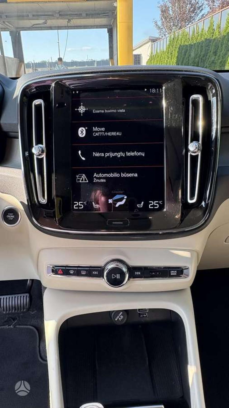 Синий Вольво XC40 2022 в Каунас, объемом двигателя 1.97 л и пробегом 109 тыс. км за 14999 €, фото 13 на AUTOMOTO.COM.LV