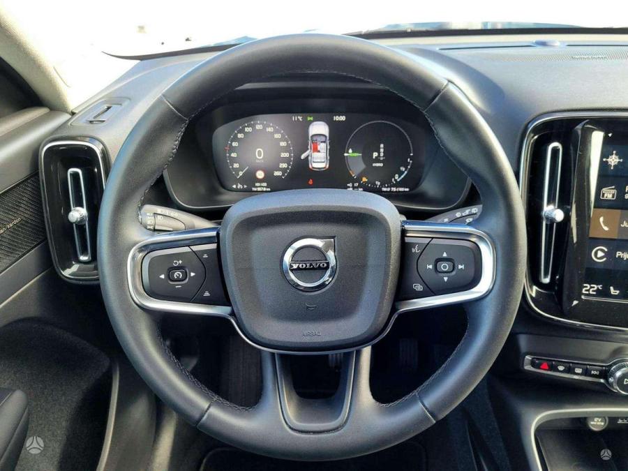 Синий Вольво XC40 2022 в Шяуляй, объемом двигателя 1.48 л и пробегом 101 тыс. км за 25750 €, фото 15 на AUTOMOTO.COM.LV