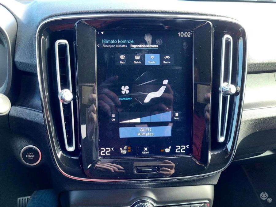 Синий Вольво XC40 2022 в Шяуляй, объемом двигателя 1.48 л и пробегом 101 тыс. км за 25750 €, фото 27 на AUTOMOTO.COM.LV