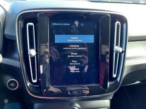 Синий Вольво XC40 2022 в Шяуляй, объемом двигателя 1.48 л и пробегом 101 тыс. км за 25750 €, фото 30 на AUTOMOTO.COM.LV