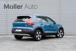 Blue Volvo XC40 2022 in Riga, with an engine capacity of 1.50 L and mileage of 103 thousand km for 26050 €, photo 5 on AUTOMOTO.COM.LV
