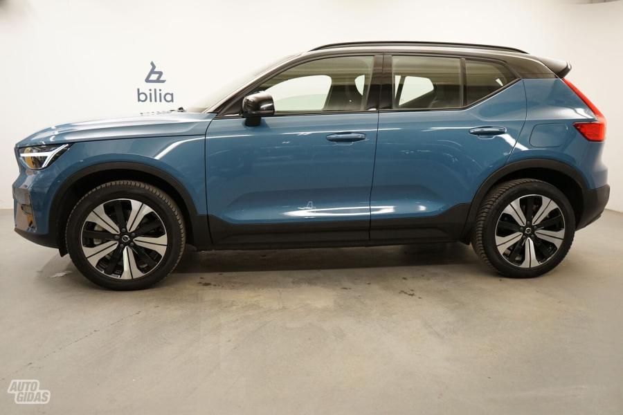 Zils Volvo XC40 2023 Kauņa, ar dzinēja tilpumu 0.00 L un nobraukumu 46 tūkst. km par 35694 €, foto 2 vietnē AUTOMOTO.COM.LV