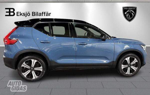 Blue Volvo XC40 2023 in Kaunas, with an engine capacity of 0.00 L and mileage of 52 thousand km for 31238 €, photo 4 on AUTOMOTO.COM.LV