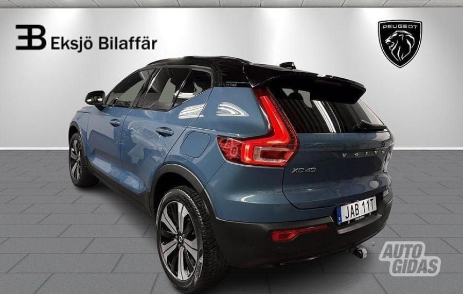 Blue Volvo XC40 2023 in Kaunas, with an engine capacity of 0.00 L and mileage of 52 thousand km for 31238 €, photo 8 on AUTOMOTO.COM.LV