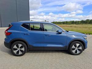 Zils Volvo XC40 2023 Šauļi, ar dzinēja tilpumu 1.48 L un nobraukumu 141 tūkst. km par 25500 €, foto 8 vietnē AUTOMOTO.COM.LV