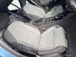 Zils Volvo XC40 2023 Šauļi, ar dzinēja tilpumu 1.48 L un nobraukumu 141 tūkst. km par 25500 €, foto 17 vietnē AUTOMOTO.COM.LV