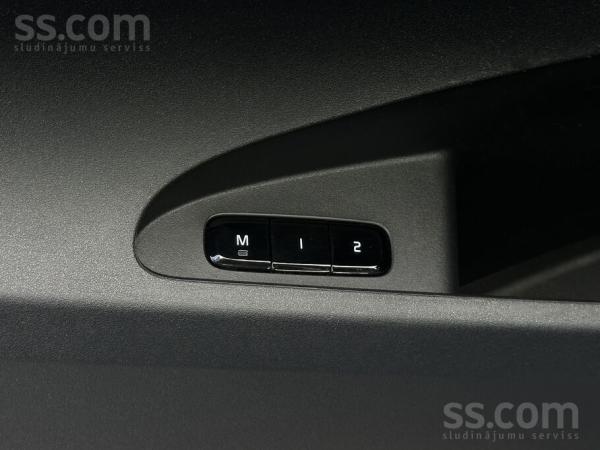 Синий Вольво XC40 2022 в Рига, объемом двигателя 0.00 л и пробегом 52 тыс. км за 23880 €, фото 10 на AUTOMOTO.COM.LV