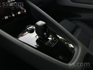 Blue Volvo XC40 2022 in Riga, with an engine capacity of 2.00 L and mileage of 52 thousand km for 27880 €, photo 23 on AUTOMOTO.COM.LV
