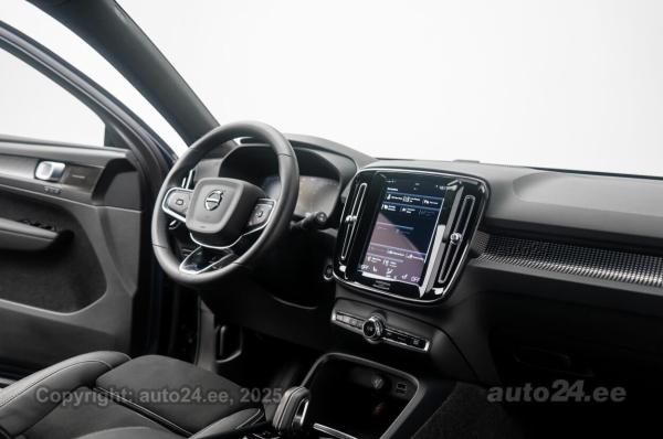 Синий Вольво XC40 2021 в Таллин, объемом двигателя 2.00 л и пробегом 40 тыс. км за 29999 €, фото 11 на AUTOMOTO.COM.LV