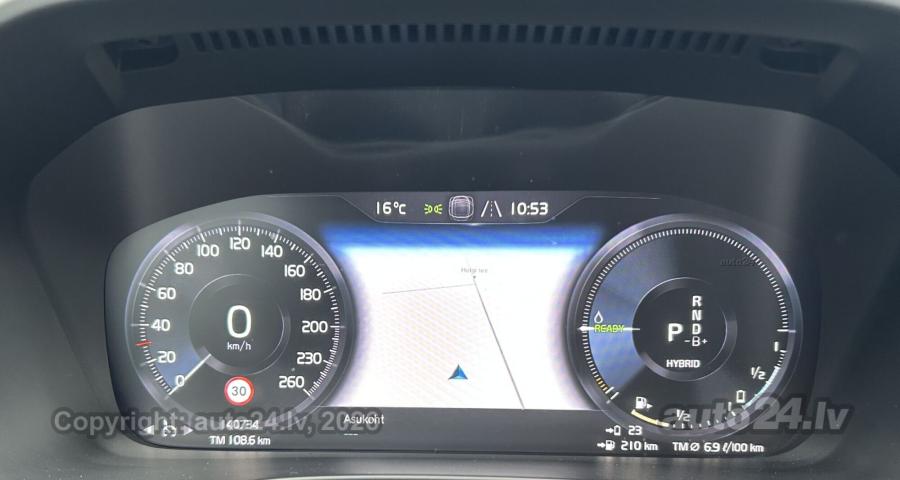 Zils Volvo XC40 2021 Tallina, ar dzinēja tilpumu 1.50 L un nobraukumu 141 tūkst. km par 20000 €, foto 18 vietnē AUTOMOTO.COM.LV