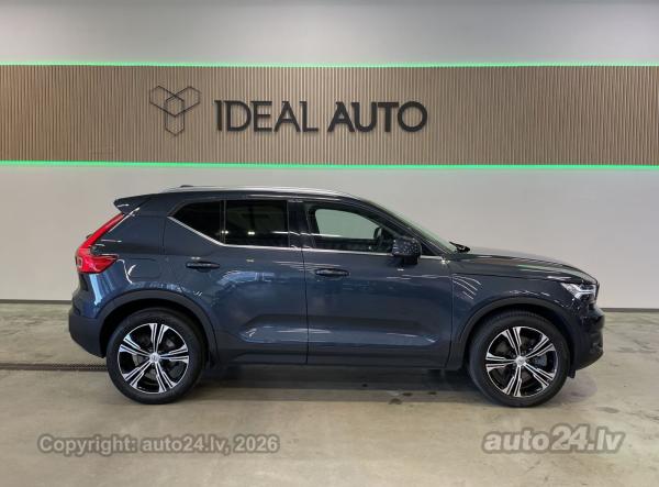 Zils Volvo XC40 2022 Tallina, ar dzinēja tilpumu 1.50 L un nobraukumu 48 tūkst. km par 28490 €, foto 3 vietnē AUTOMOTO.COM.LV