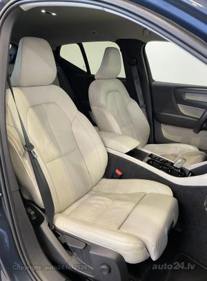 Zils Volvo XC40 2022 Tallina, ar dzinēja tilpumu 1.50 L un nobraukumu 48 tūkst. km par 28490 €, foto 11 vietnē AUTOMOTO.COM.LV