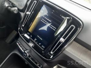 Brown Volvo XC40 2018 in Riga, with an engine capacity of 2.00 L and mileage of 164 thousand km for 21600 €, photo 9 on AUTOMOTO.COM.LV