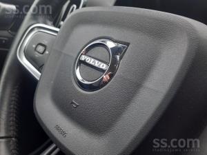 Brown Volvo XC40 2018 in Riga, with an engine capacity of 2.00 L and mileage of 164 thousand km for 21600 €, photo 10 on AUTOMOTO.COM.LV