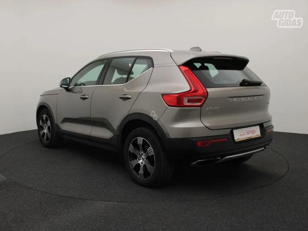 Brown Volvo XC40 2019 in Vilnius, with an engine capacity of 2.00 L and mileage of 235 thousand km for 17999 €, photo 7 on AUTOMOTO.COM.LV