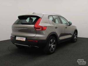 Brown Volvo XC40 2019 in Vilnius, with an engine capacity of 2.00 L and mileage of 235 thousand km for 17999 €, photo 9 on AUTOMOTO.COM.LV