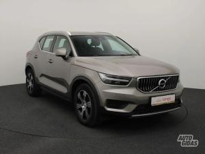 Brown Volvo XC40 2019 in Vilnius, with an engine capacity of 2.00 L and mileage of 235 thousand km for 17999 €, photo 11 on AUTOMOTO.COM.LV