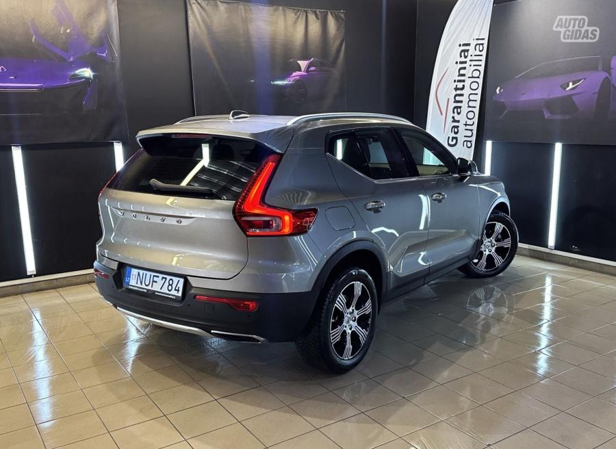 Brown Volvo XC40 2019 in Avizieniai, with an engine capacity of 2.00 L and mileage of 169 thousand km for 18950 €, photo 3 on AUTOMOTO.COM.LV