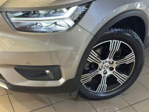 Brown Volvo XC40 2019 in Avizieniai, with an engine capacity of 2.00 L and mileage of 169 thousand km for 18950 €, photo 4 on AUTOMOTO.COM.LV